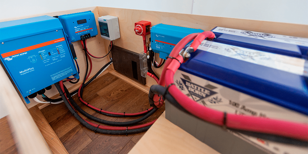 Todo para tu furgoneta camper con Victron Energy - FVComponentes.com